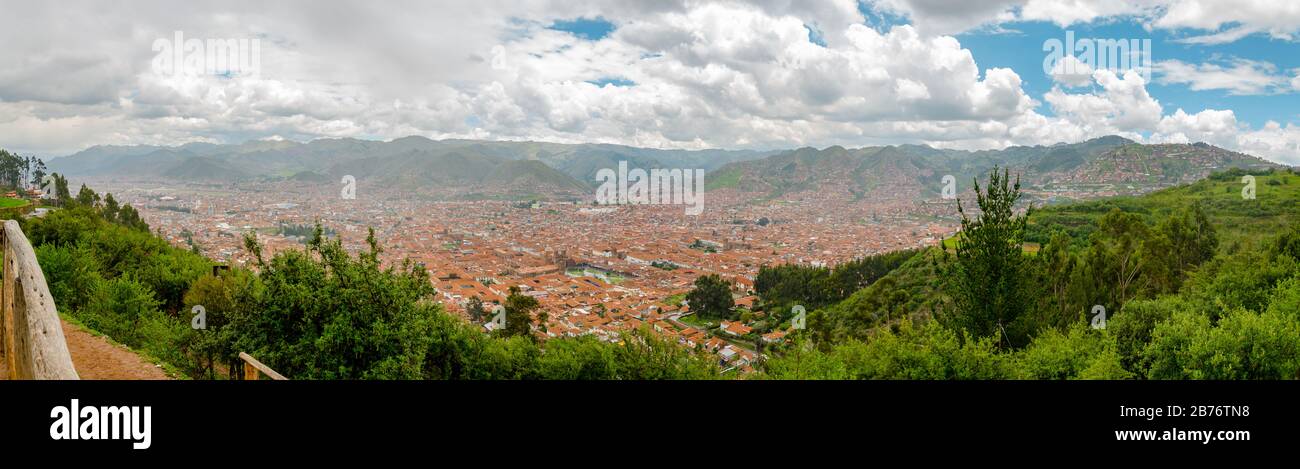 Beautiful panoramic cusco city hi-res stock photography and images - Alamy