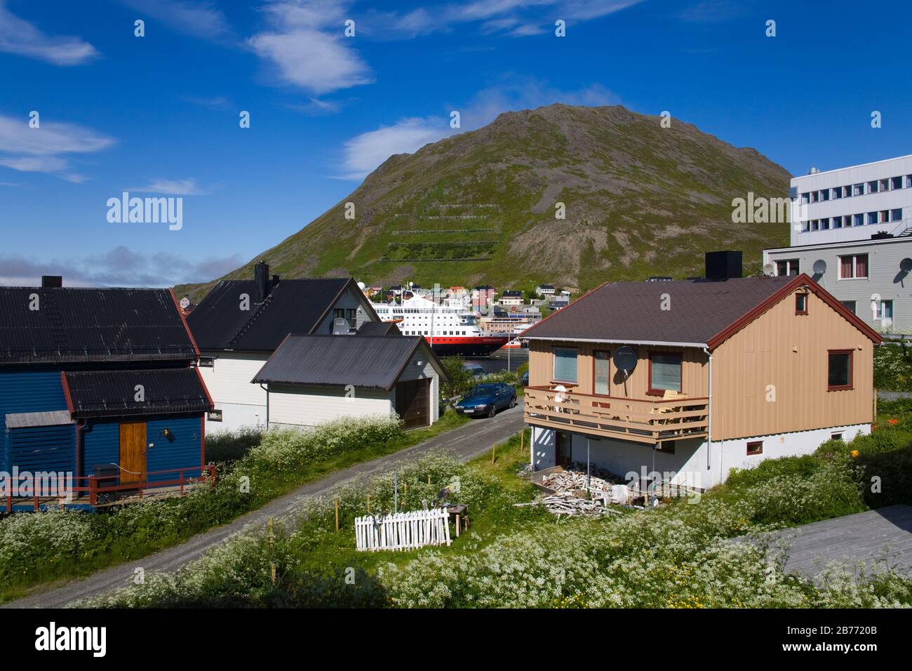 Houses in Honningsvag Port, Mageroya Island, Finnmark Region, Arctic ...