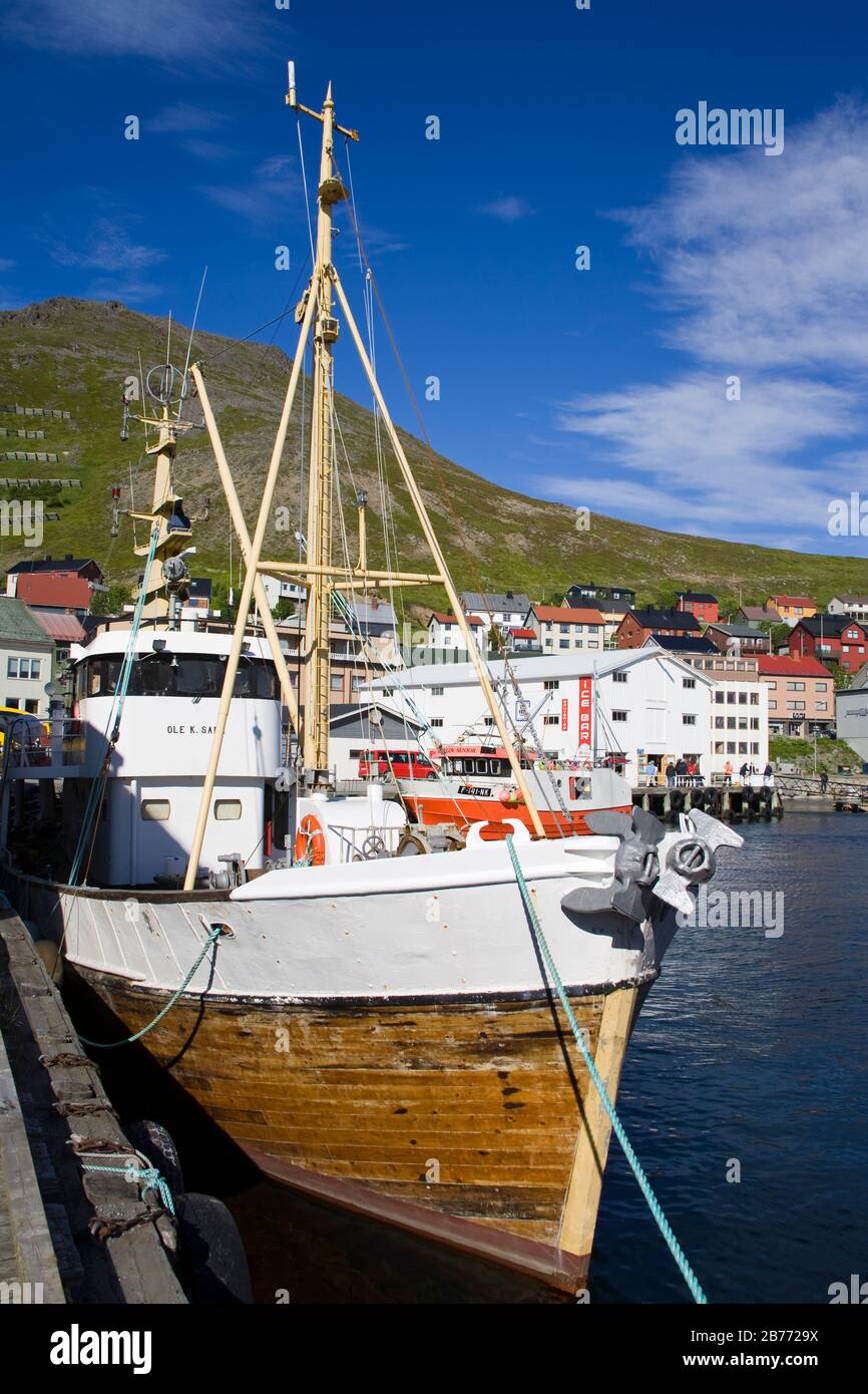 Fishing Boats, Honningsvag Port, Mageroya Island, Finnmark Region ...