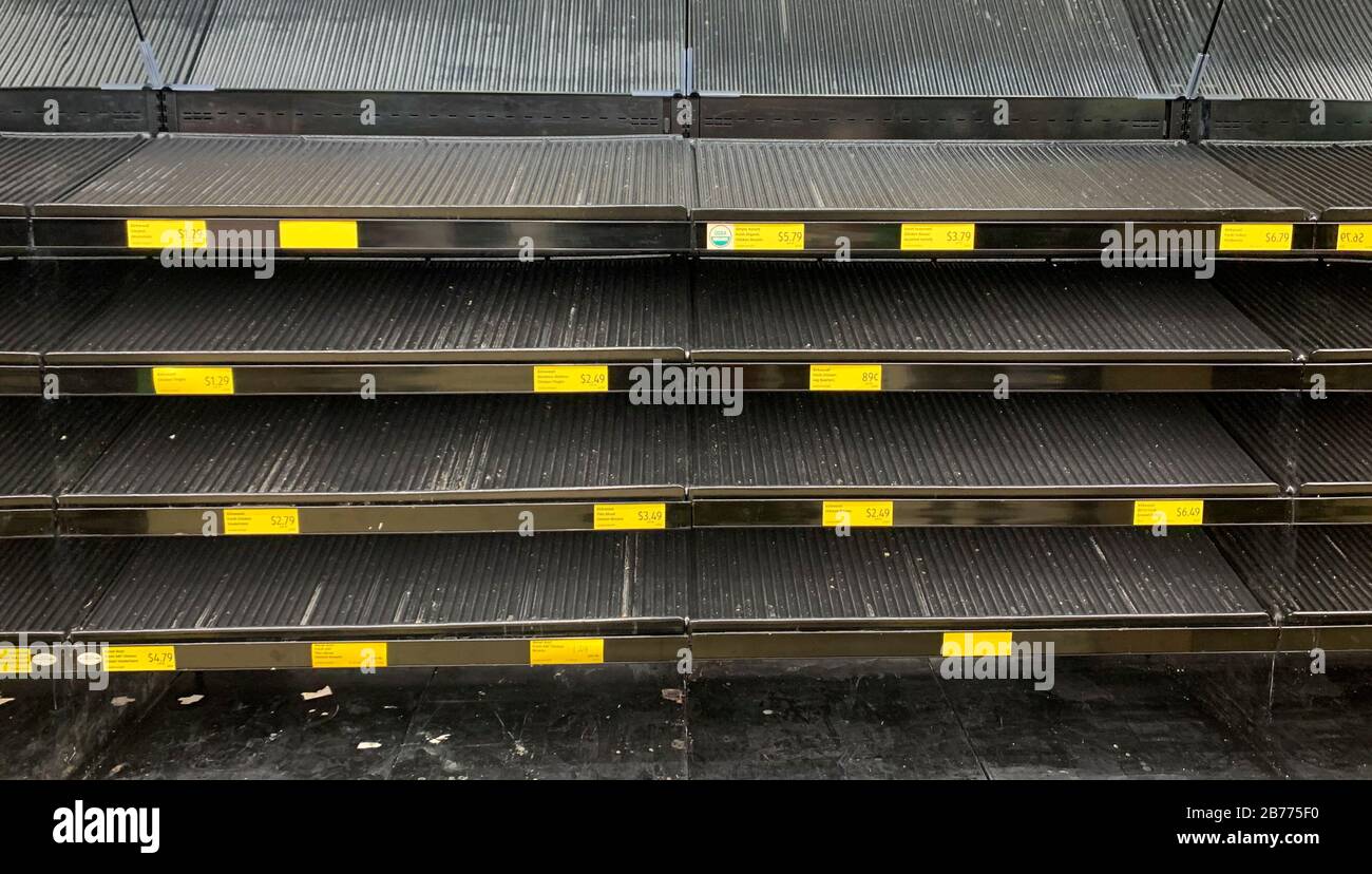 Empty store shelves united states hi-res stock photography and images ...