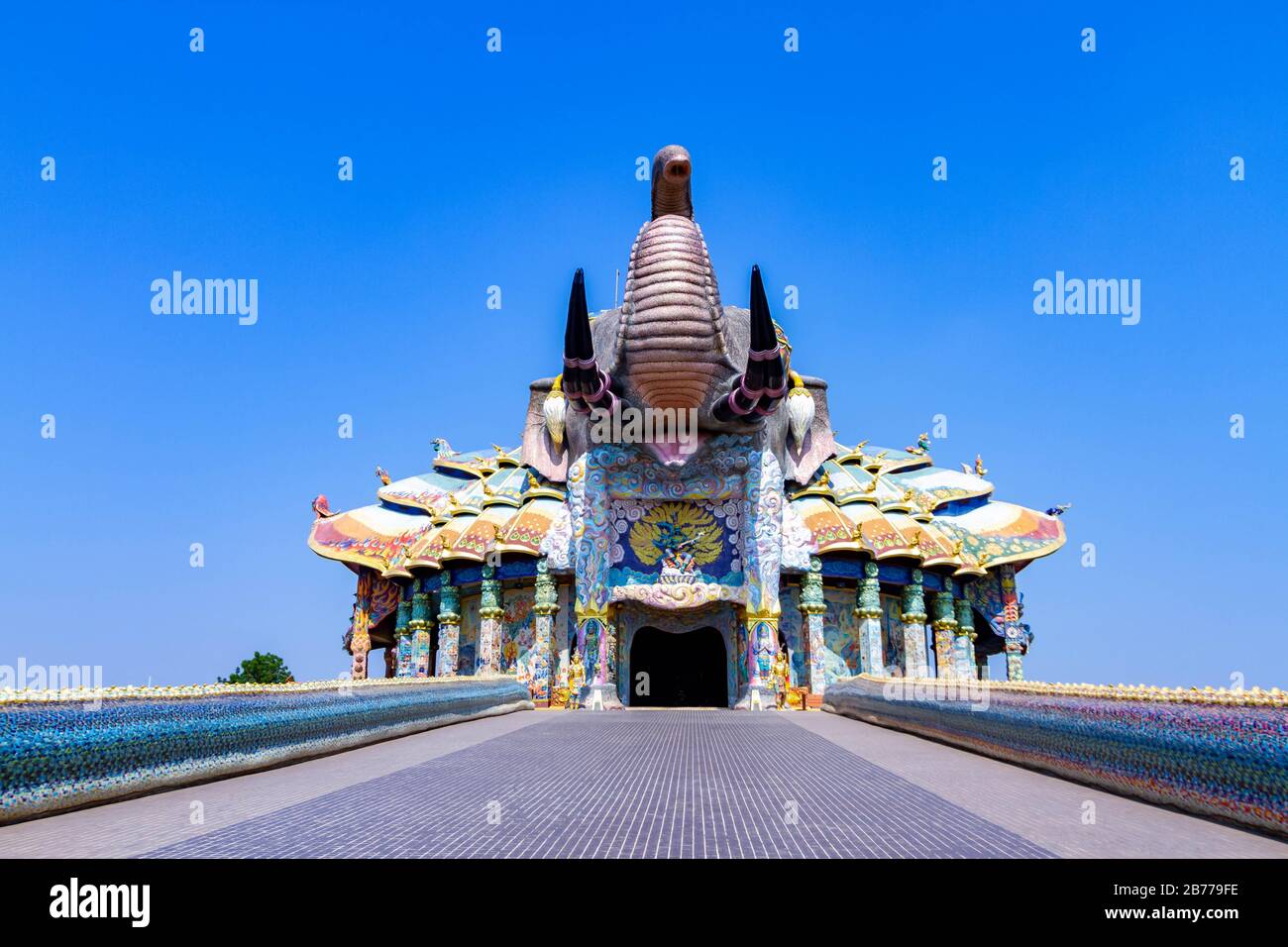 Wat Ban Rai Luang Pho Khun Parisutha,Dan Khun Thot, Nakhon Ratchasima, Thailand. Tourist can ...