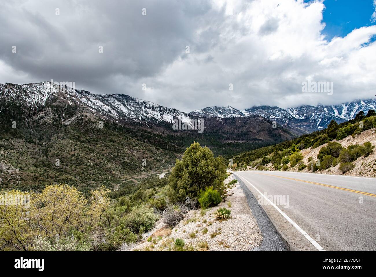 Gateway at peak resort hi-res stock photography and images - Alamy