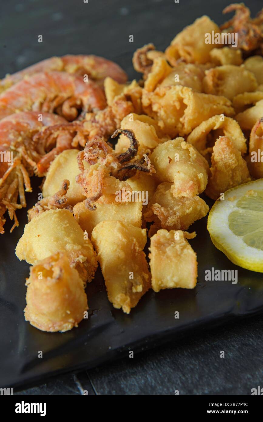 Prawn fried fish hi-res stock photography and images - Alamy