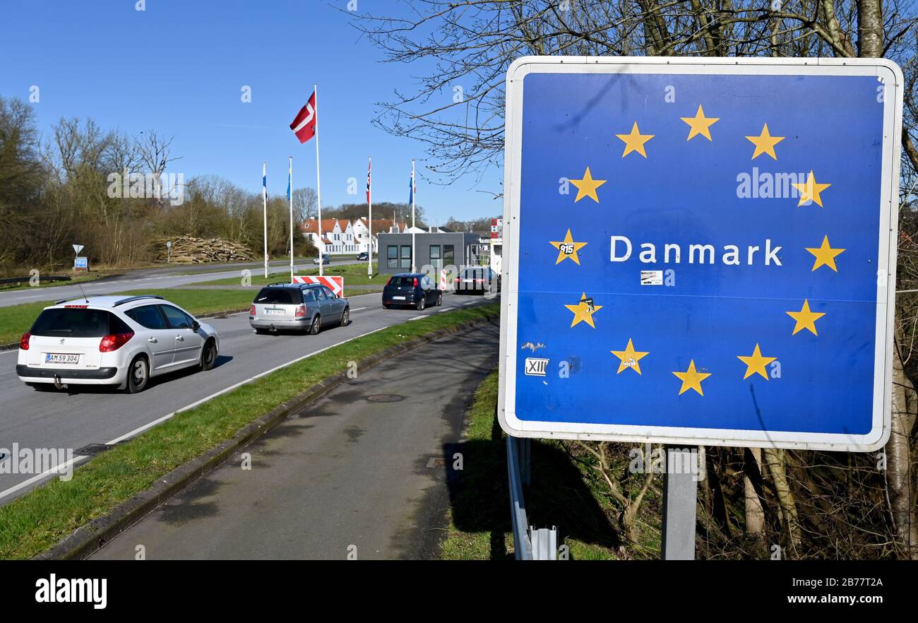 Germany borders cars hi-res stock photography and images - Alamy