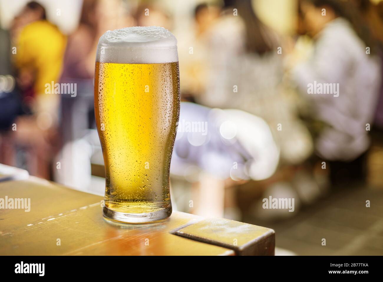 Pub stands hi-res stock photography and images - Alamy