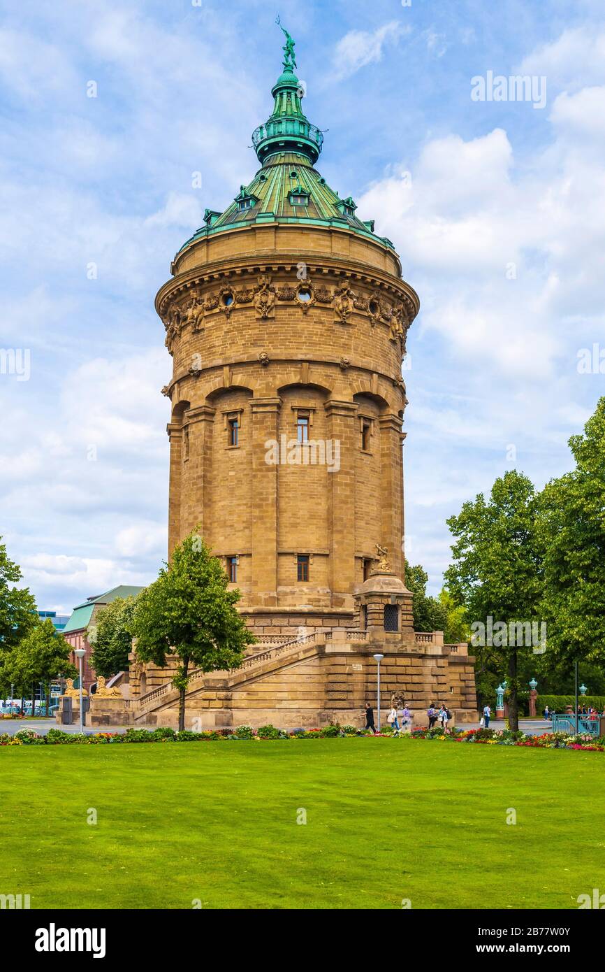 Mannheim water tower friedrichsplatz square hi-res stock photography ...