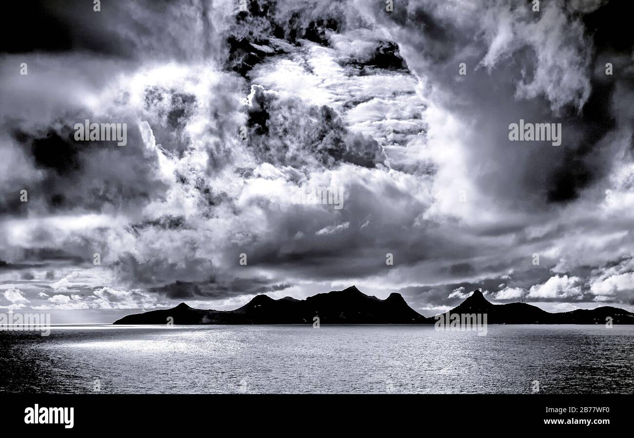 Gathering Storm High Resolution Stock Photography and Images - Alamy