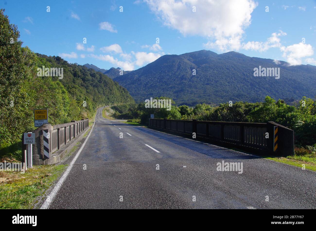 State Highway 73 alternative Te Araroa Trail route. South Island. New ...