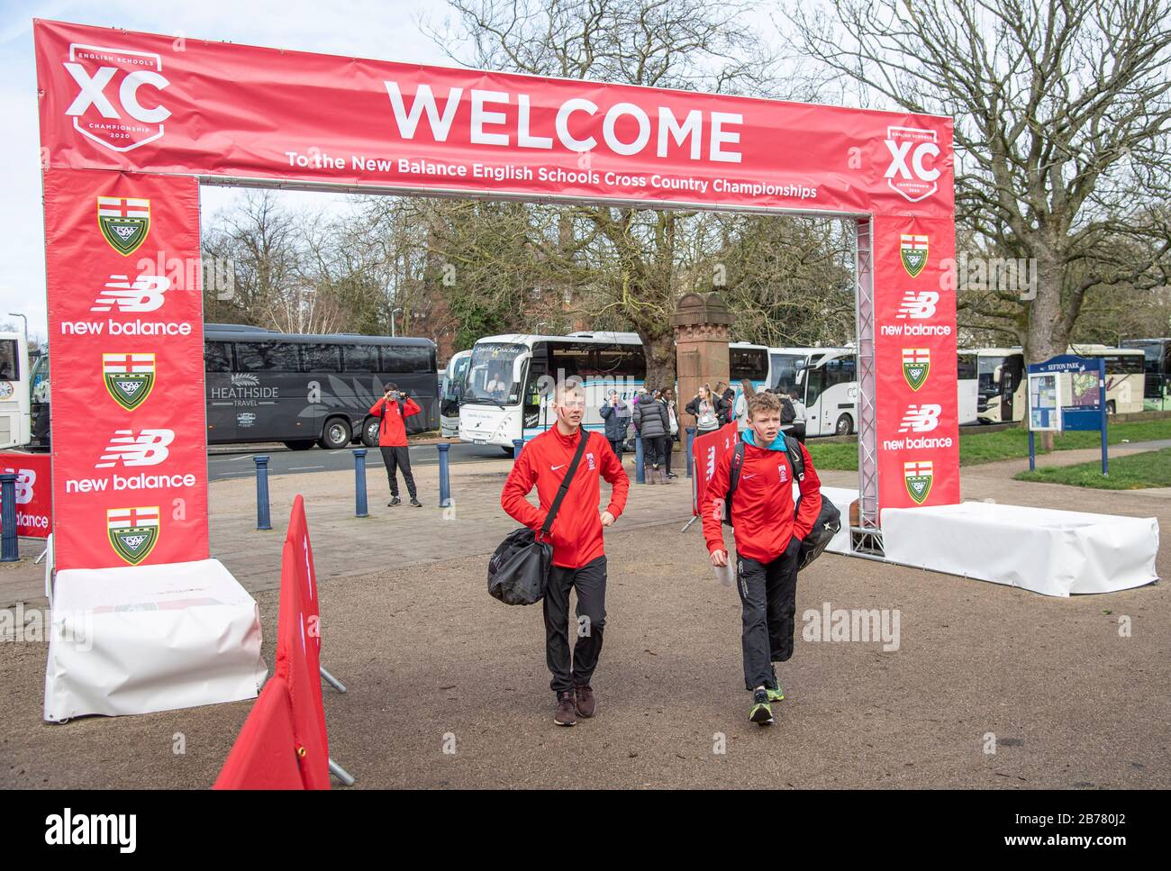 English schools cross country championships hi-res stock photography ...