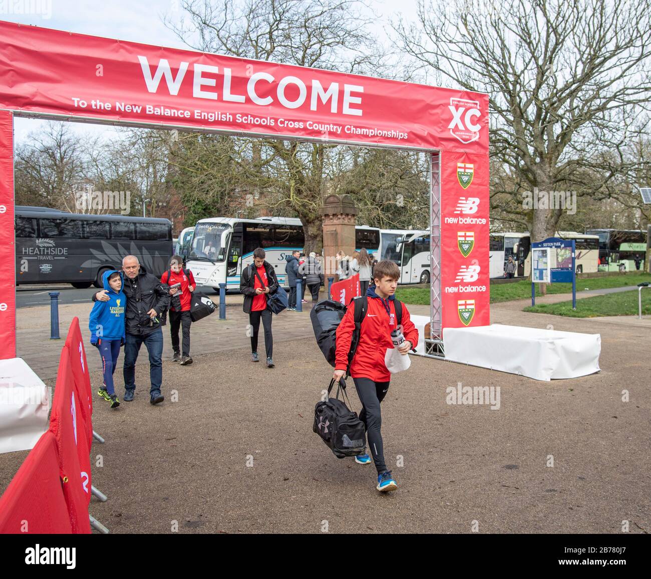 English schools cross country hi-res stock photography and images - Alamy