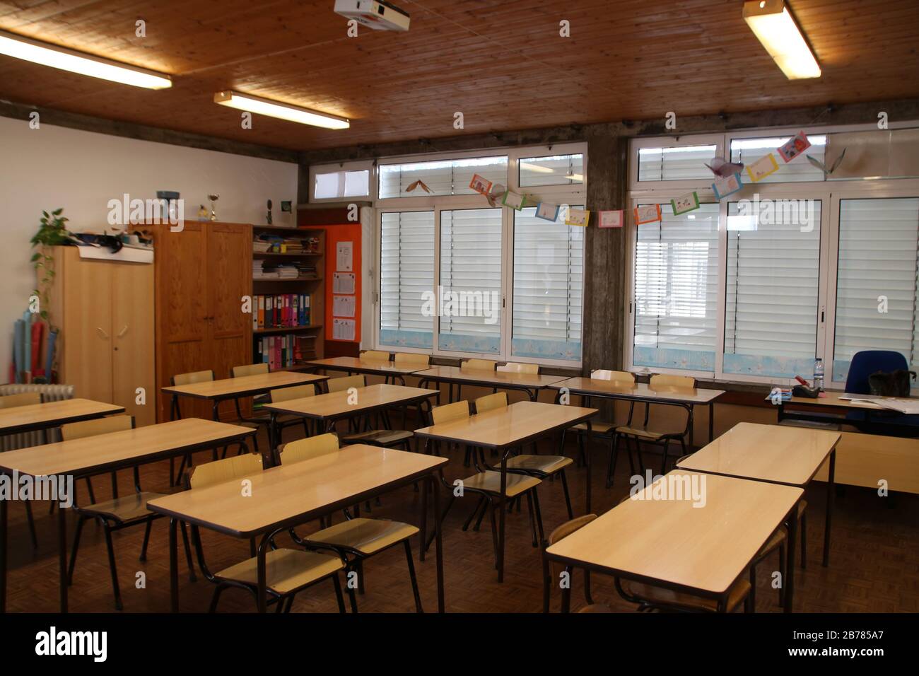 View of the interior of elementary school Stock Photo - Alamy