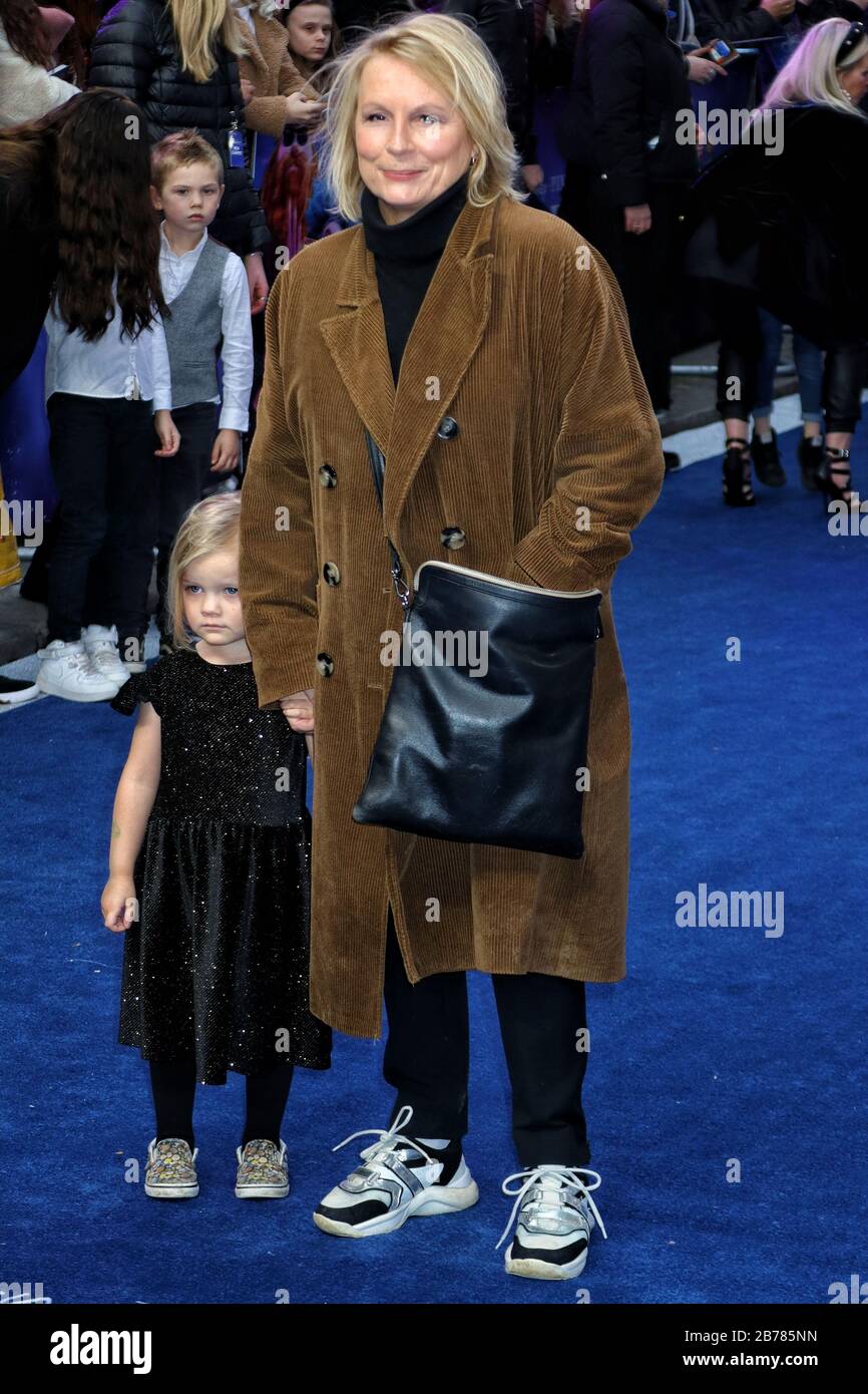 Jennifer saunders 2020 hi-res stock photography and images - Alamy