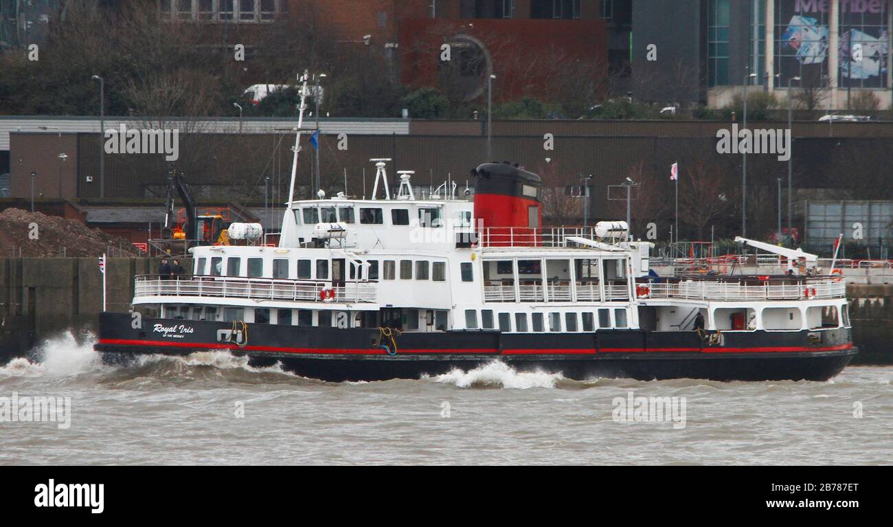 Sightseeing cruise ship royal sailing hi-res stock photography and ...