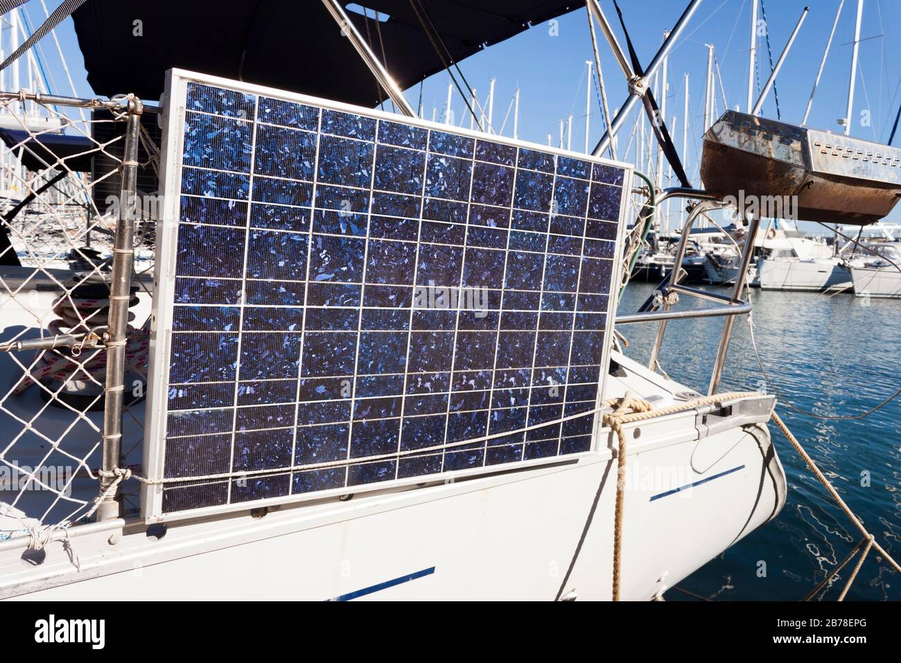 Solar panel module hi-res stock photography and images - Alamy