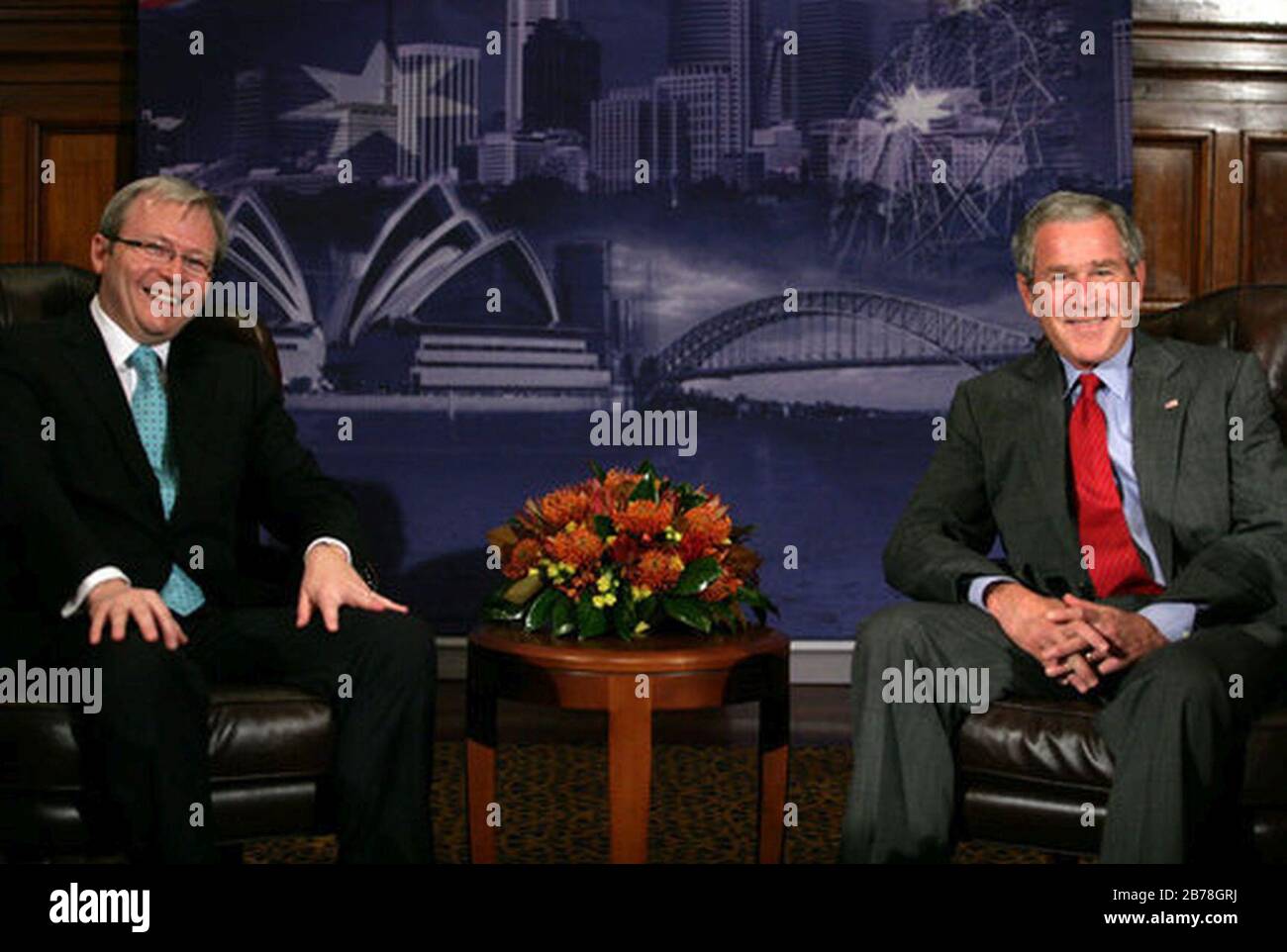 George W. Bush and Kevin Rudd Stock Photo - Alamy