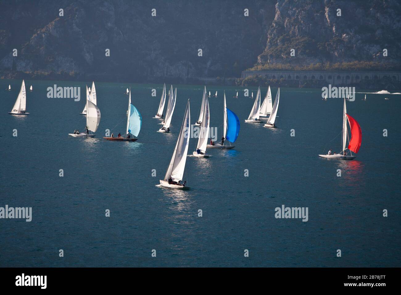 Segelregatta am gardasee hi-res stock photography and images - Alamy