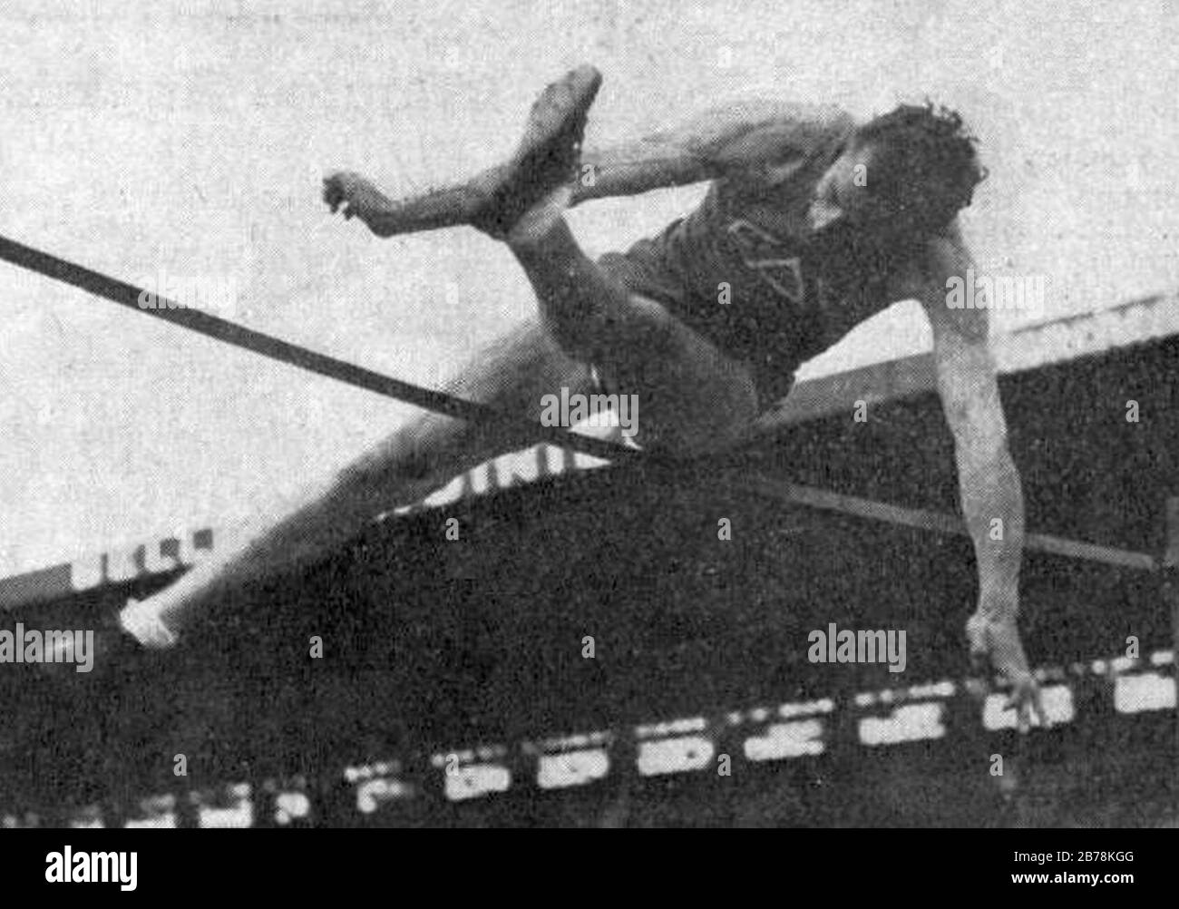 Georges Damitio en juillet 1946 en ciseau Stock Photo - Alamy