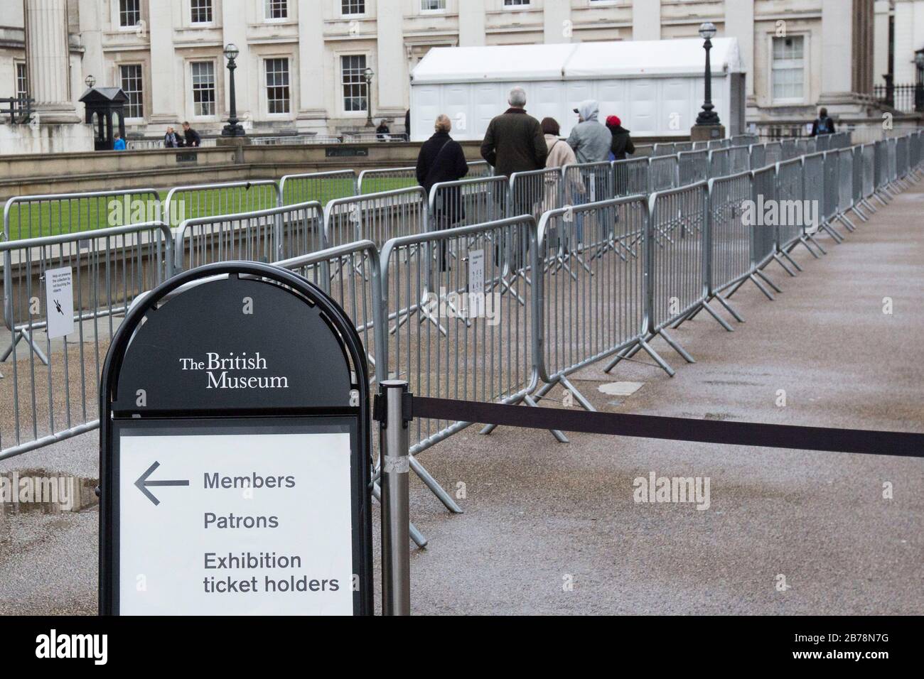 Empty Queue High Resolution Stock Photography and Images - Alamy