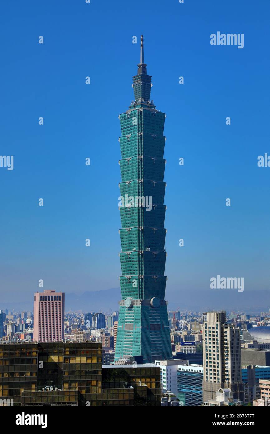 Taipei 101 skyscraper in Xinyi District, Taipei, Taiwan Stock Photo - Alamy