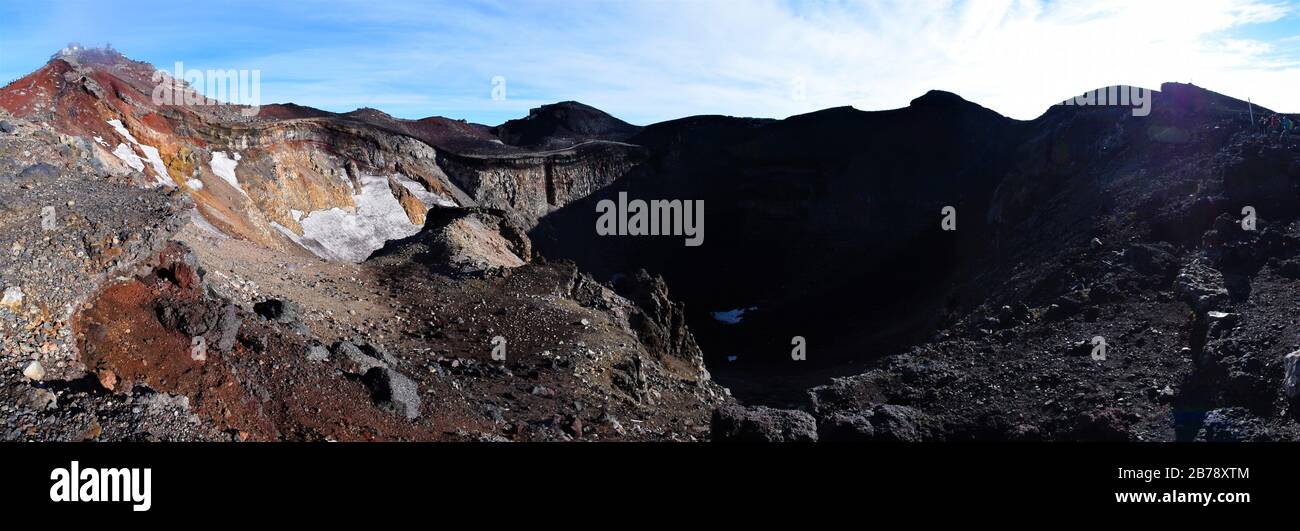 Panorama of volcanic crater of Fujisan, Mount Fuji, Japan Stock Photo ...
