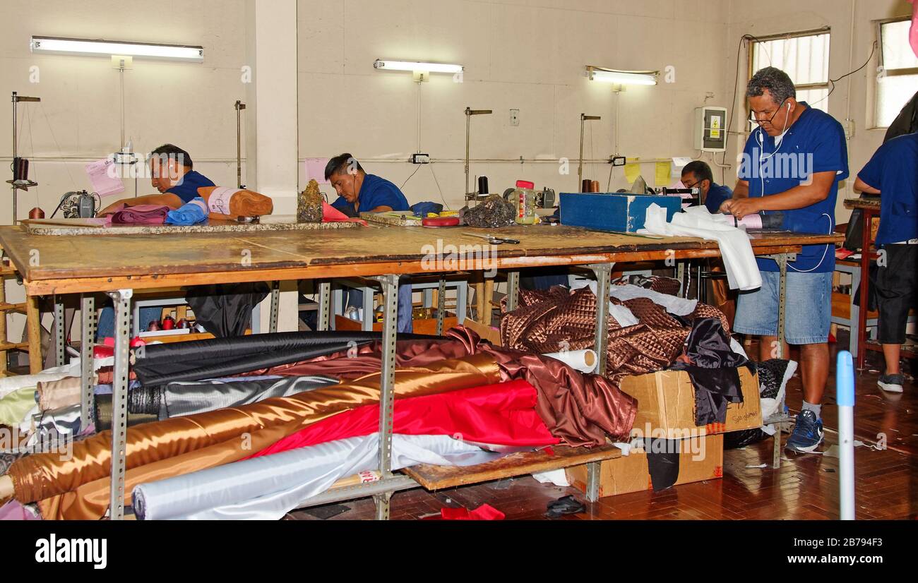Leather factory hi-res stock photography and images - Alamy