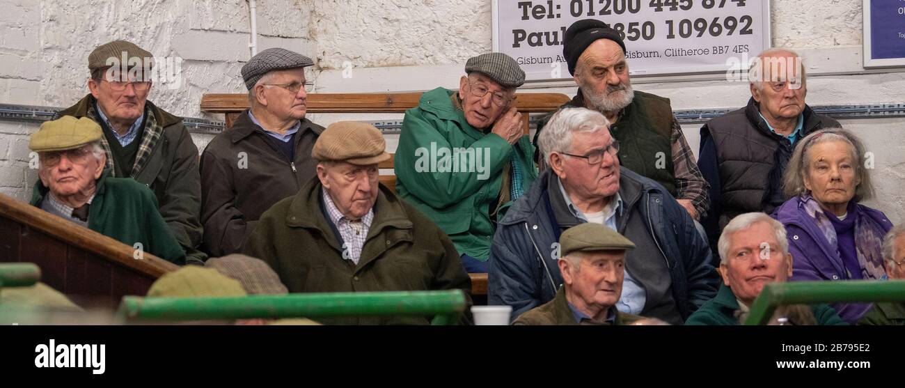Old auction mart hi-res stock photography and images - Alamy