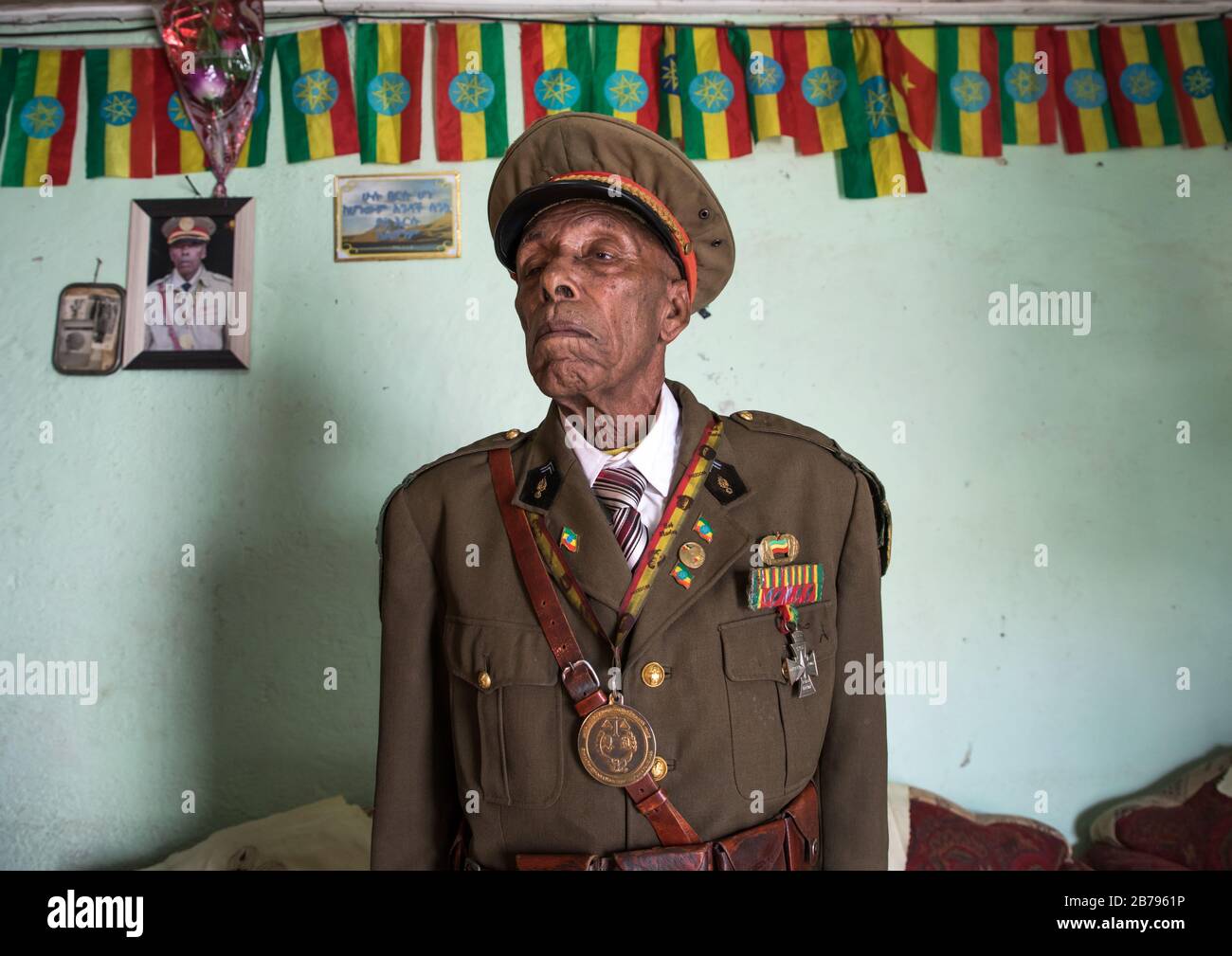 Ethiopian veteran from the italo-ethiopian war in army uniform in his ...