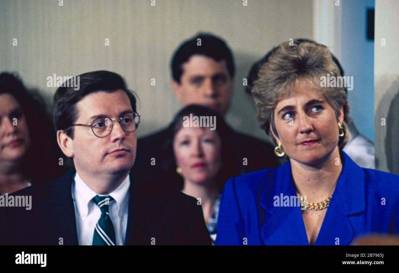 David gergen hi-res stock photography and images - Alamy