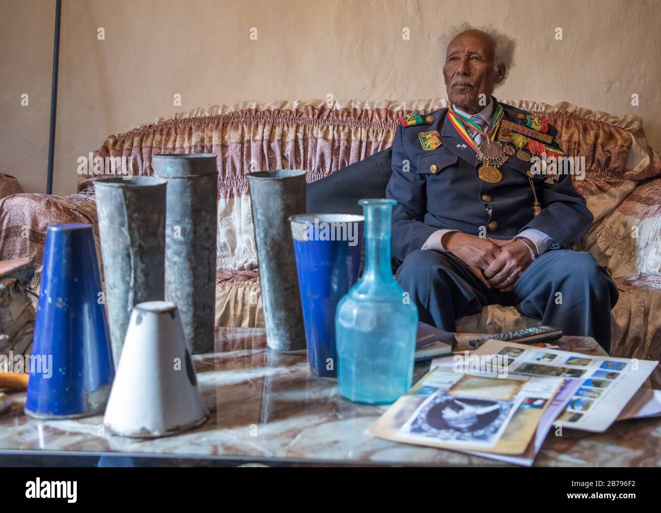 Ethiopian veteran from the italo-ethiopian war in army uniform in his ...