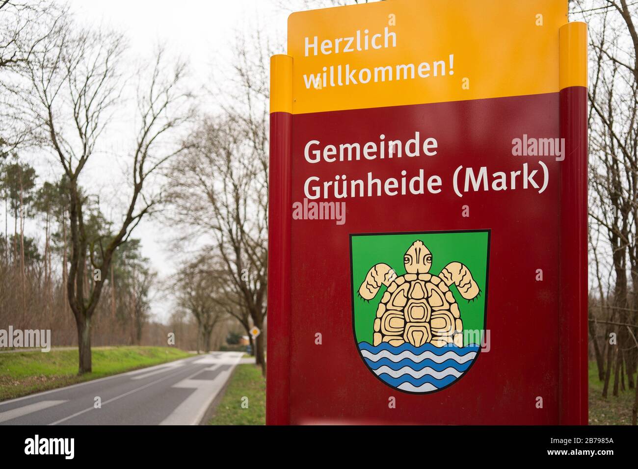 german place-name sign of town Gruenheide Mark, Brandenburg Stock Photo ...