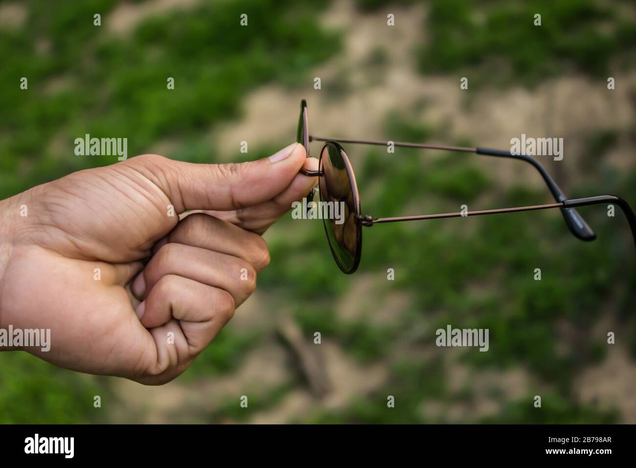 A picture of eye goggles Stock Photo - Alamy