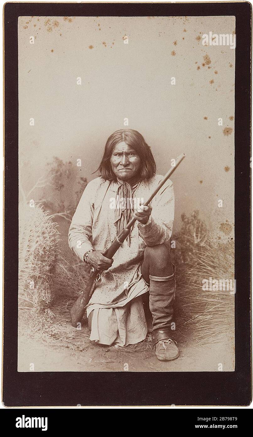Geronimo Cut Out Stock Images & Pictures - Alamy