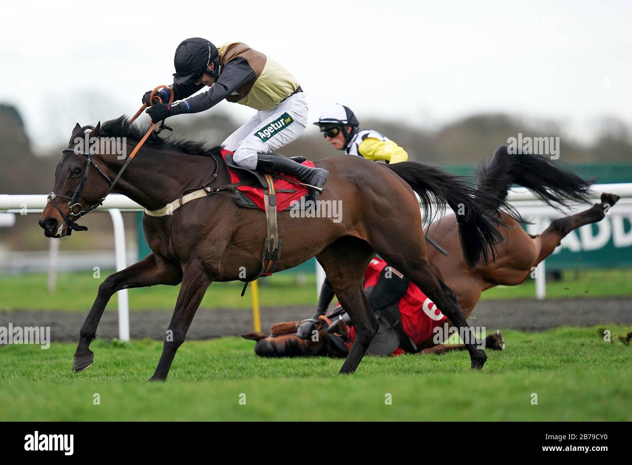 Our power chase racecourse thomas hi-res stock photography and images ...