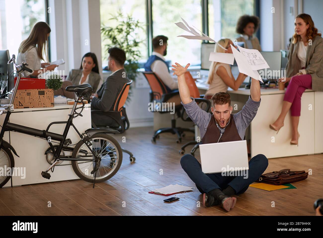 Happy finish hi-res stock photography and images - Alamy