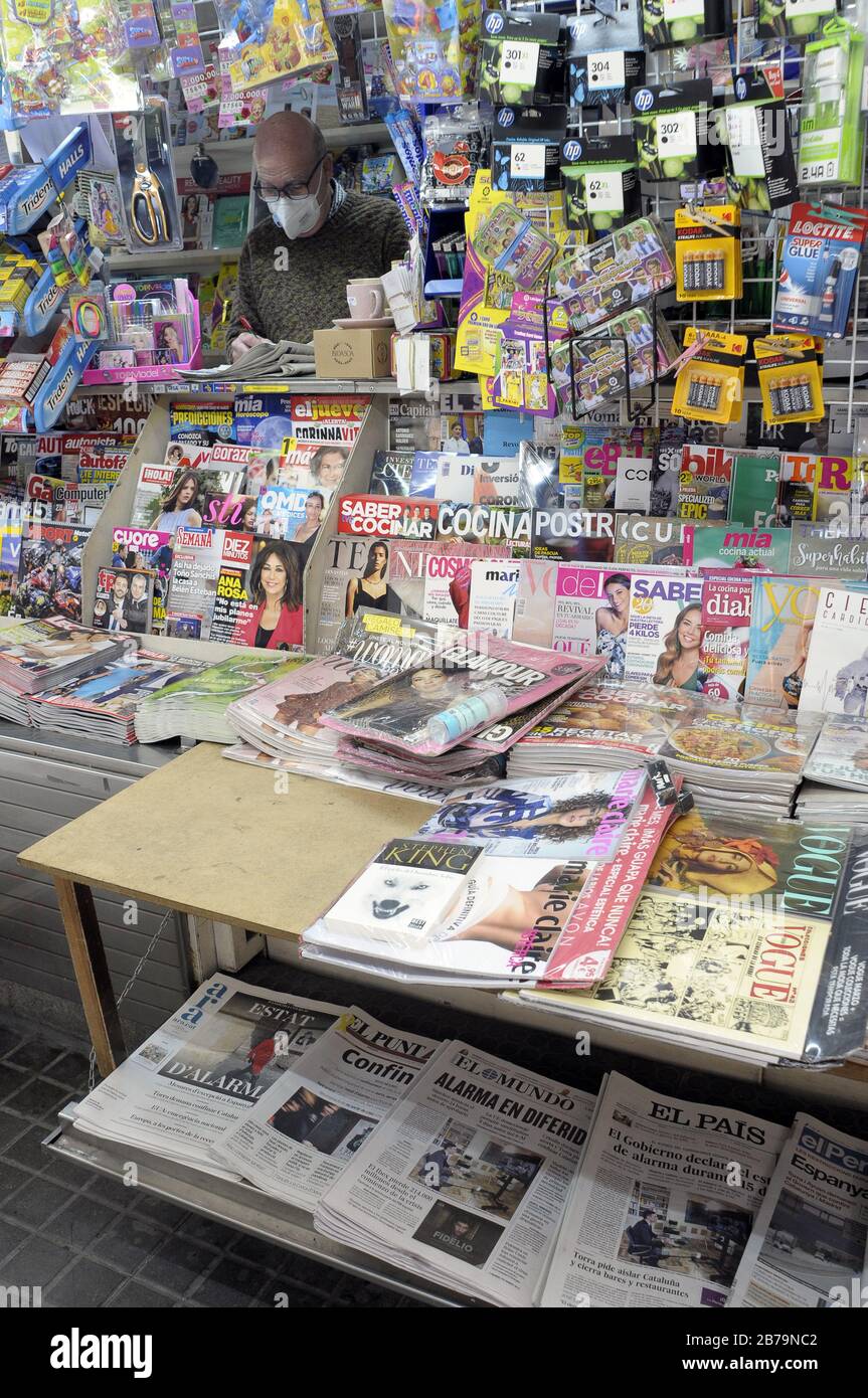 newspaper shop kiosk vendor with mask, Barcelona, Spain Stock Photo - Alamy