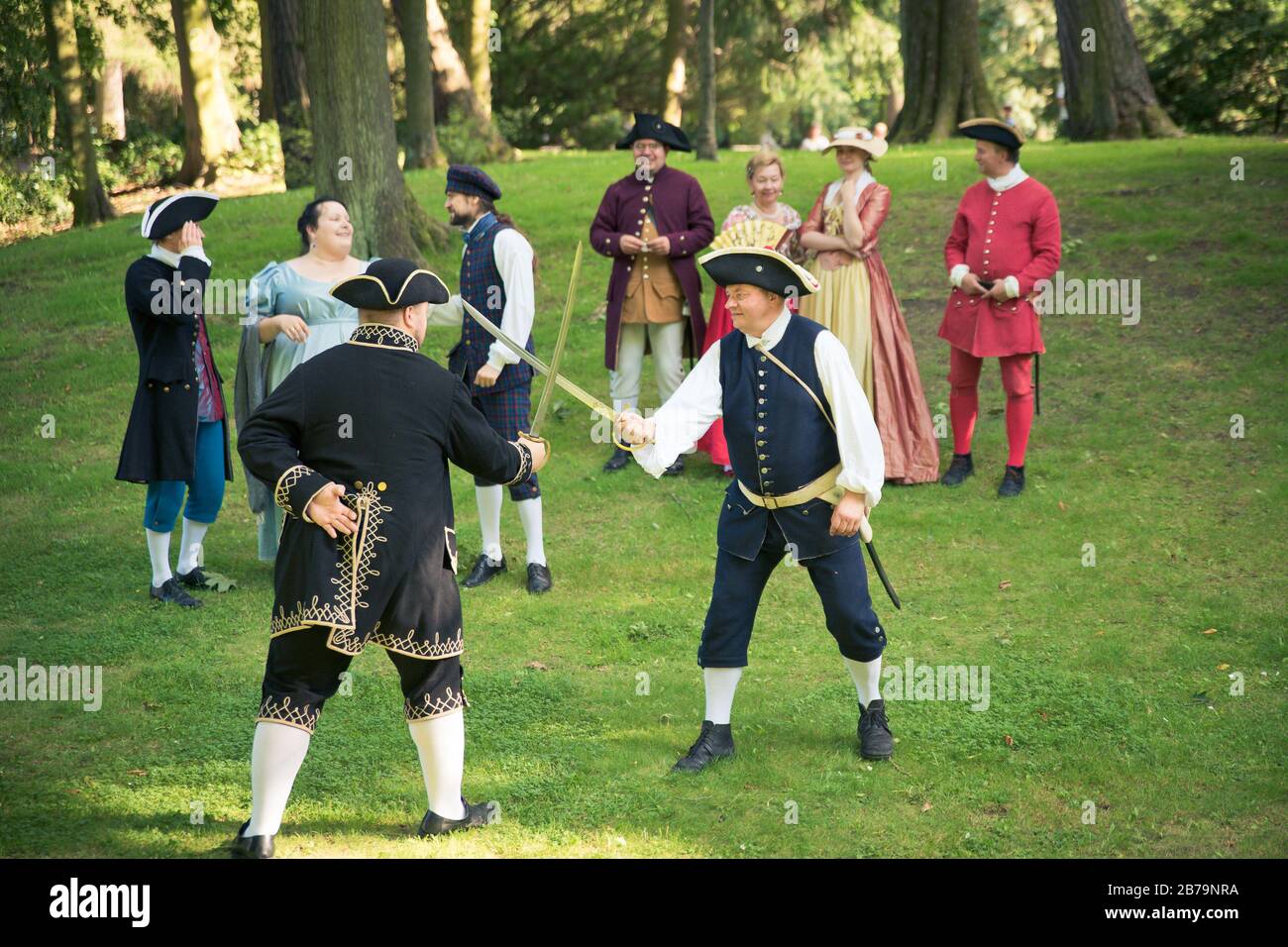 Saber fighting hi-res stock photography and images - Alamy