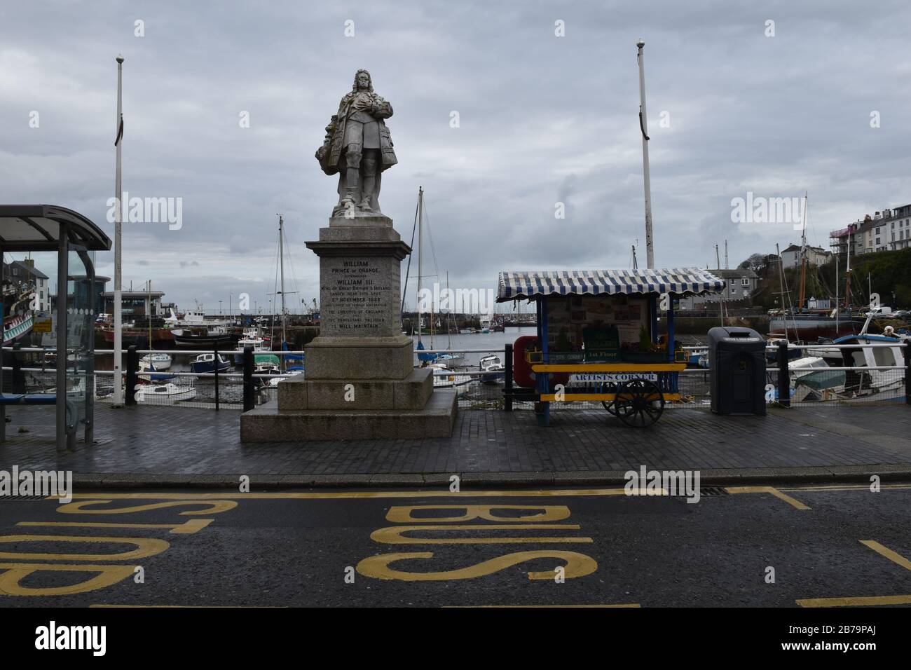 Statue at brixham hi-res stock photography and images - Alamy