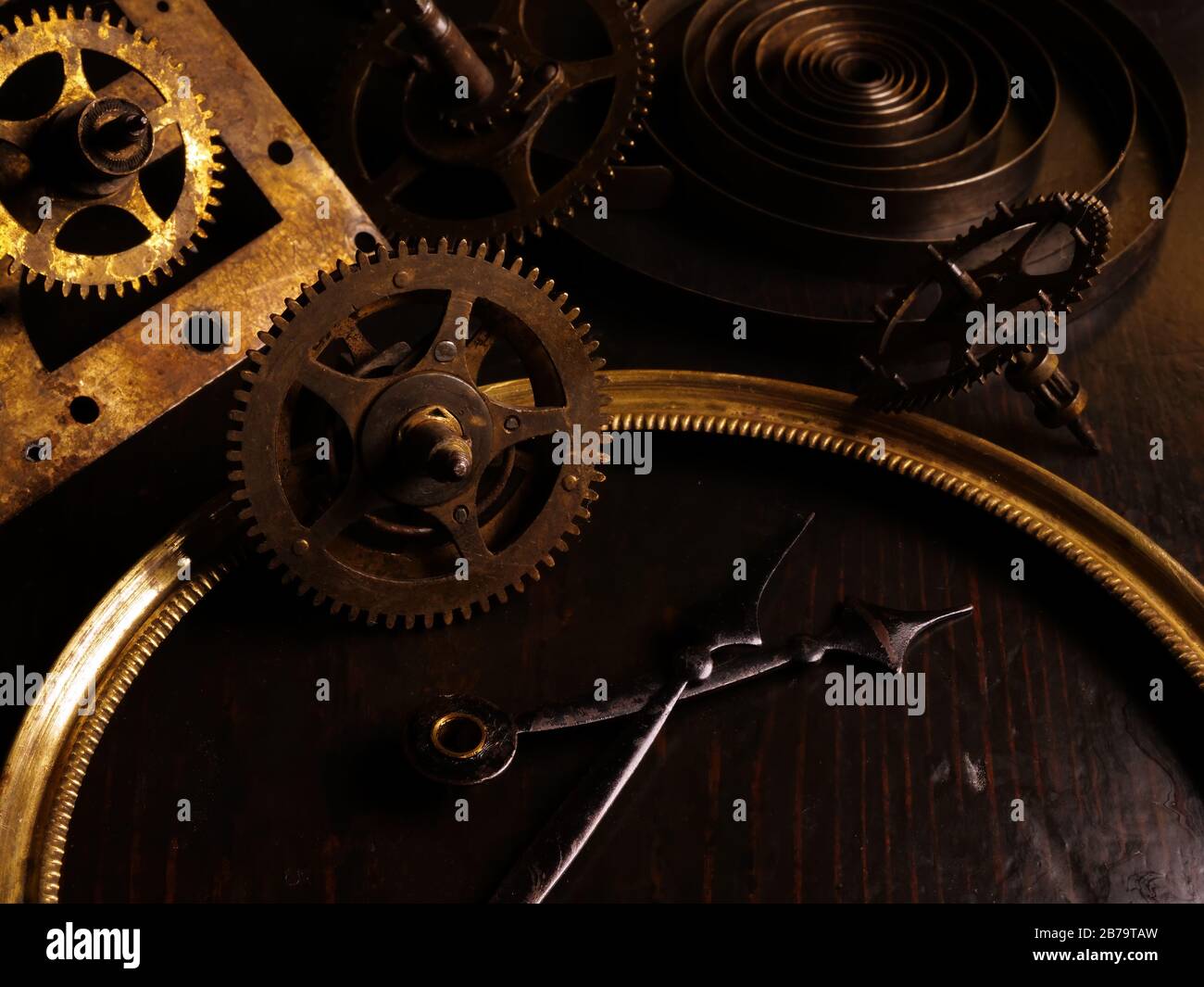 Vintage watch parts hi-res stock photography and images - Alamy