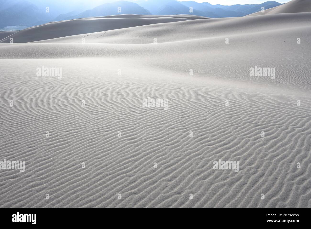 Dramatic sky at great sand dunes national park hi-res stock photography ...