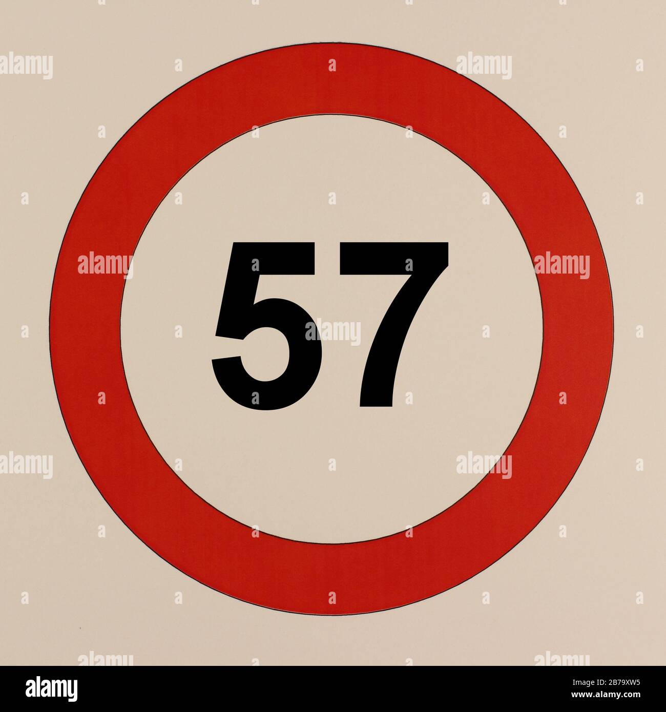 Illustration des Straßenverkehrszeichen "Höchstgeschwindigkeit 57 km ...