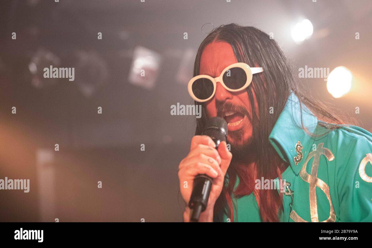 Elvana Band High Resolution Stock Photography and Images - Alamy