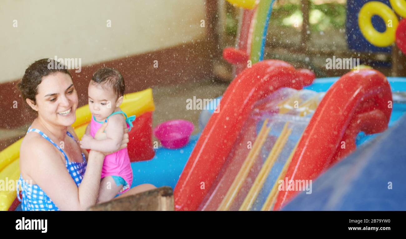 Little inflatable swimming pool hi-res stock photography and images - Alamy