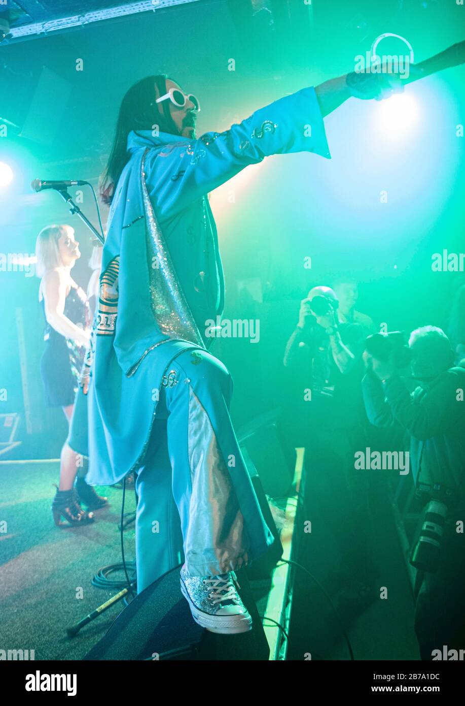 Elvana band hi-res stock photography and images - Alamy