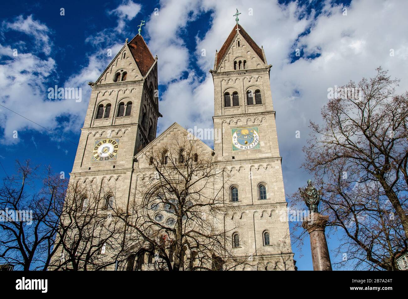 Neo romanesque architecture hi-res stock photography and images - Alamy