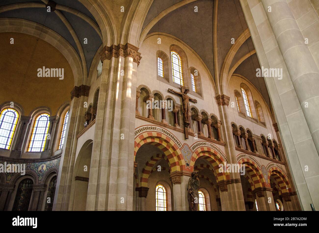 Romanesque revival architecture hi-res stock photography and images - Alamy