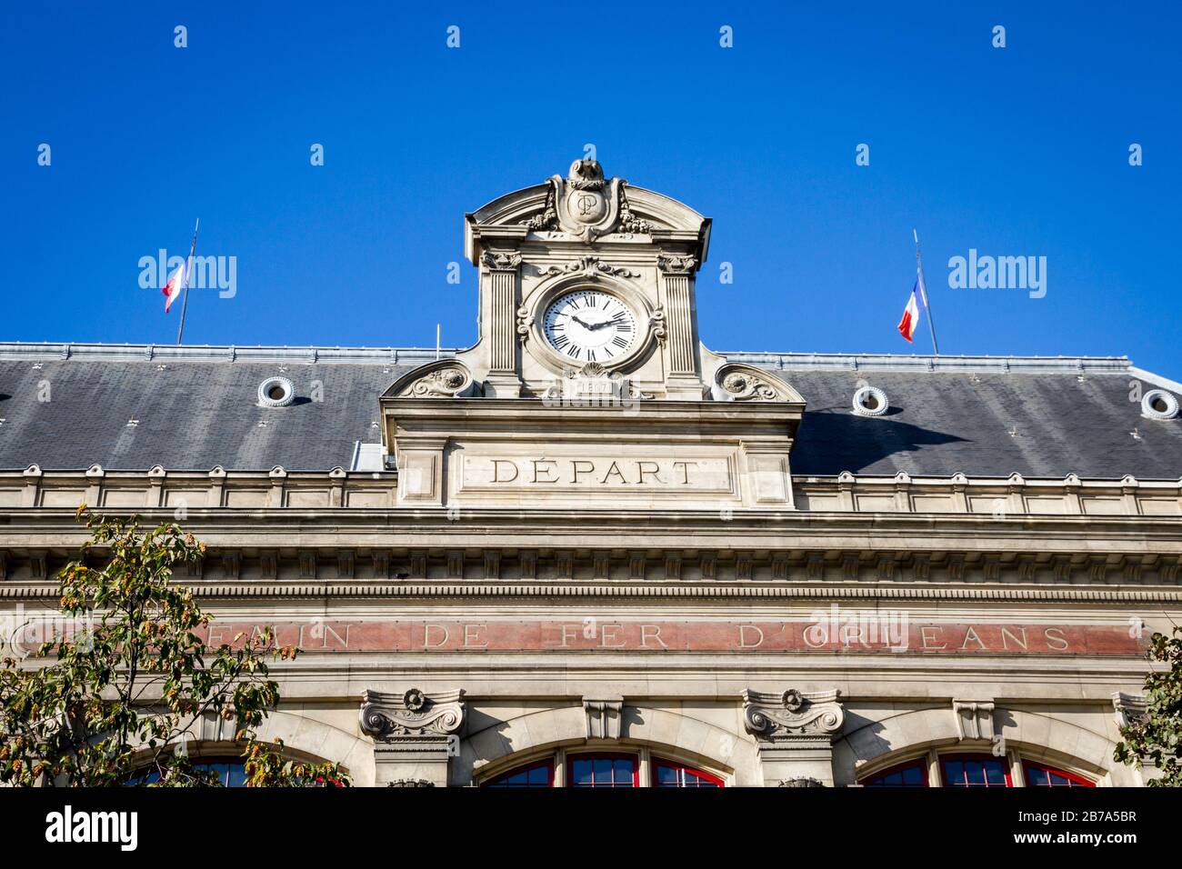 Detail of the Gare d’Austerlitz station, Paris, France Stock Photo - Alamy