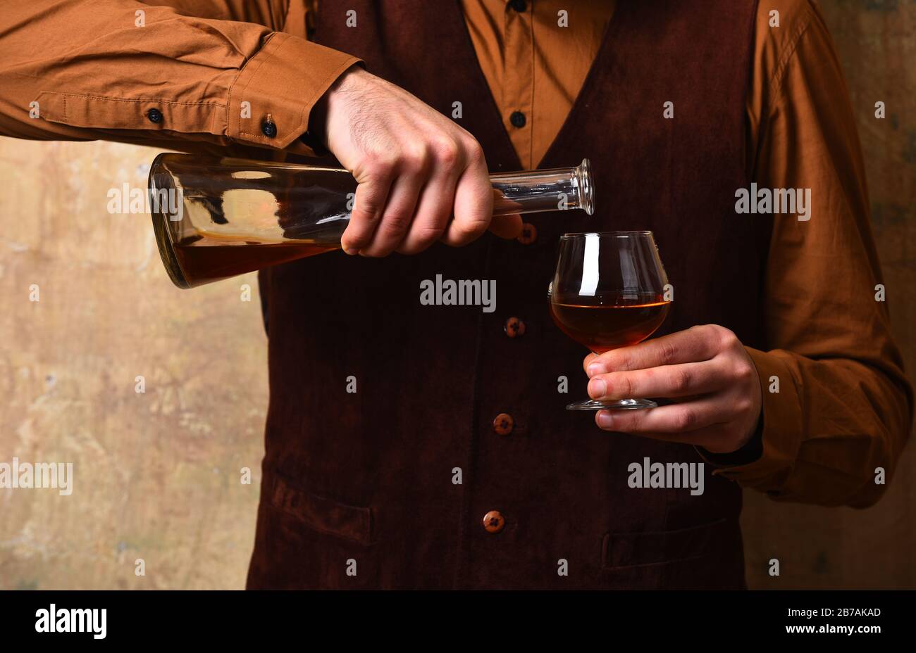 Hennessy Cognac Stock Photos & Hennessy Cognac Stock Images - Alamy