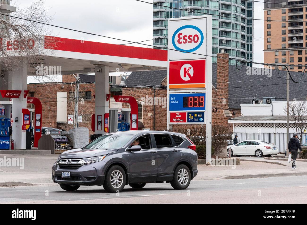 Gas station display hi-res stock photography and images - Alamy