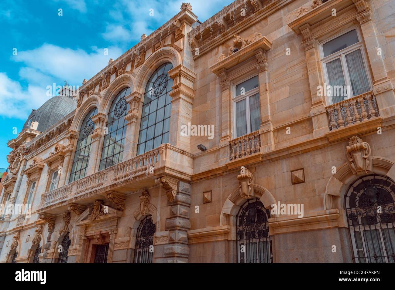 Kept building facade hi-res stock photography and images - Alamy