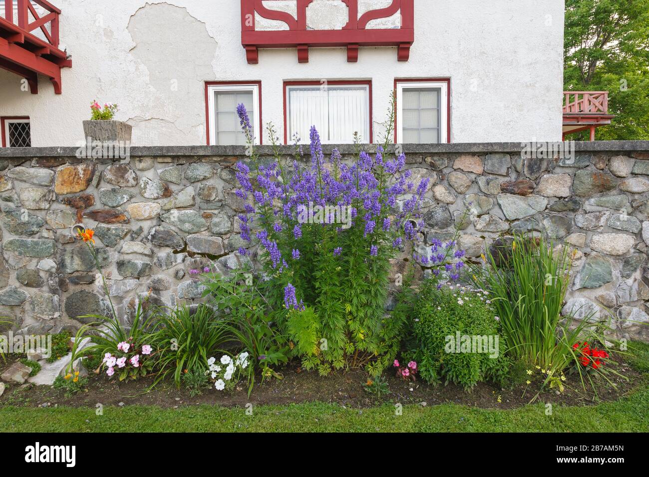 Weeks State Park - John Wingate Weeks Estate on the summit of Mt ...